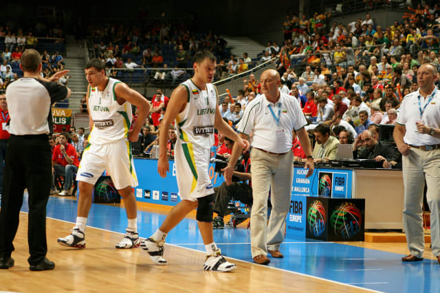 Butautas is back; Capobianco rebounds in style | FIBA Basketball