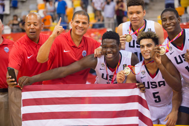 Any bigger shoes to fill? Jones succeeds 'Mr. Perfect' Showalter as USA ...