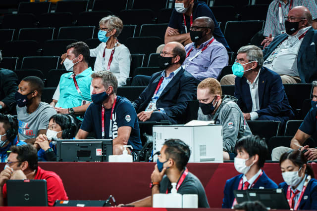 FIBA Central Board members get together in Tokyo | FIBA Basketball