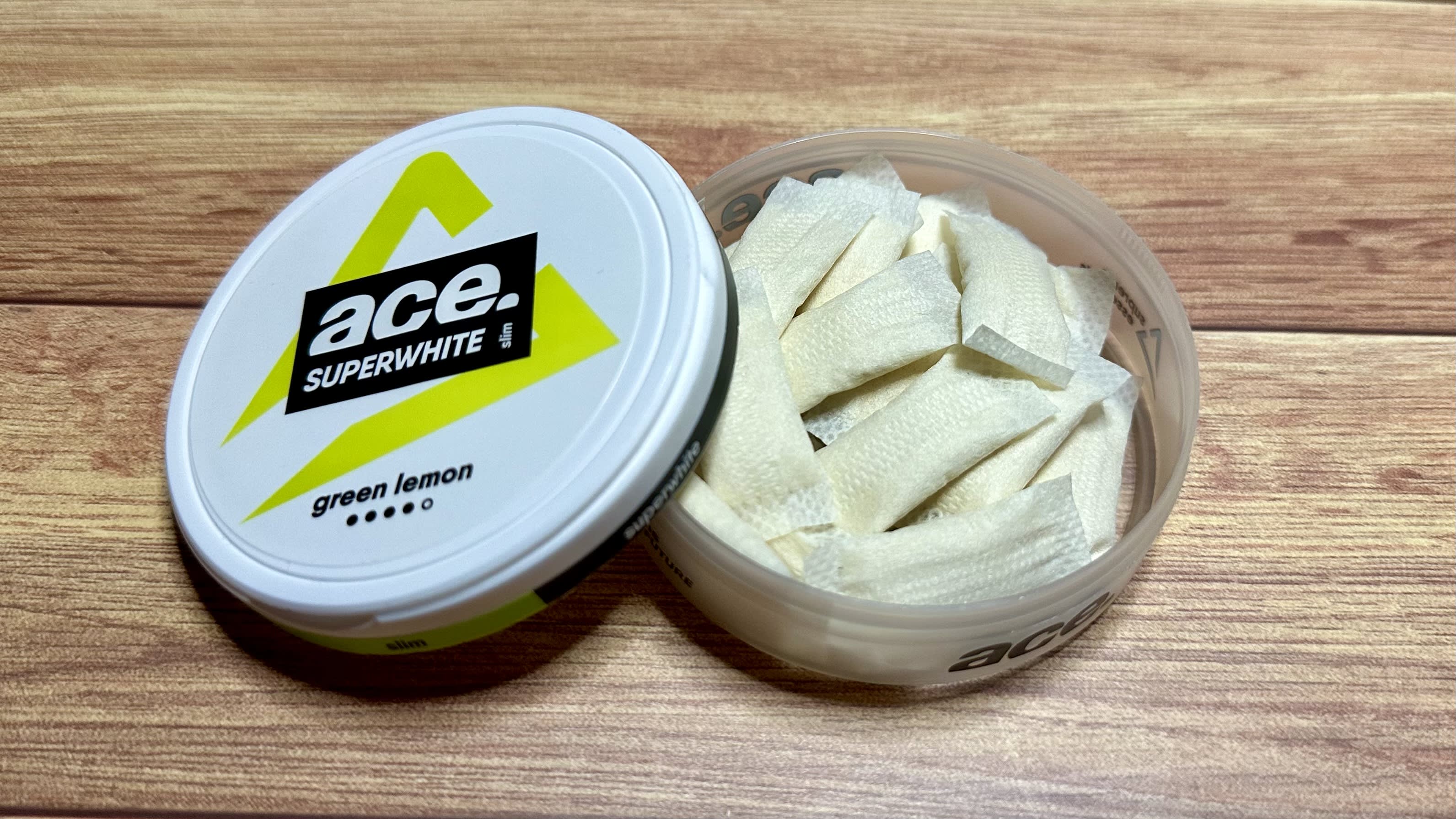 Review: Ace 'Green Lemon' (10.4mg) Nicotine Pouch - The Daily Pouch