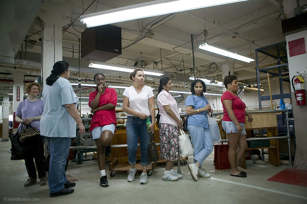 Inside An American Flag Factory - David Brabyn Photojournalist New York ...