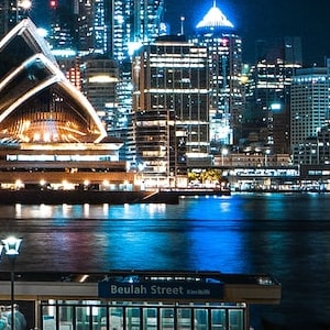 What is the origin of the last name Dolan?