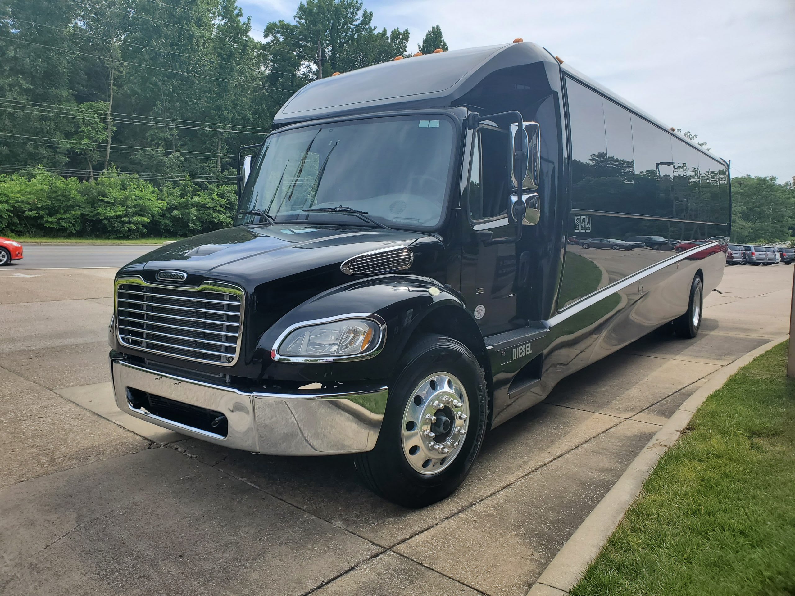 50 Pax Motorcoach - Angel Limo Worldwide Transportation