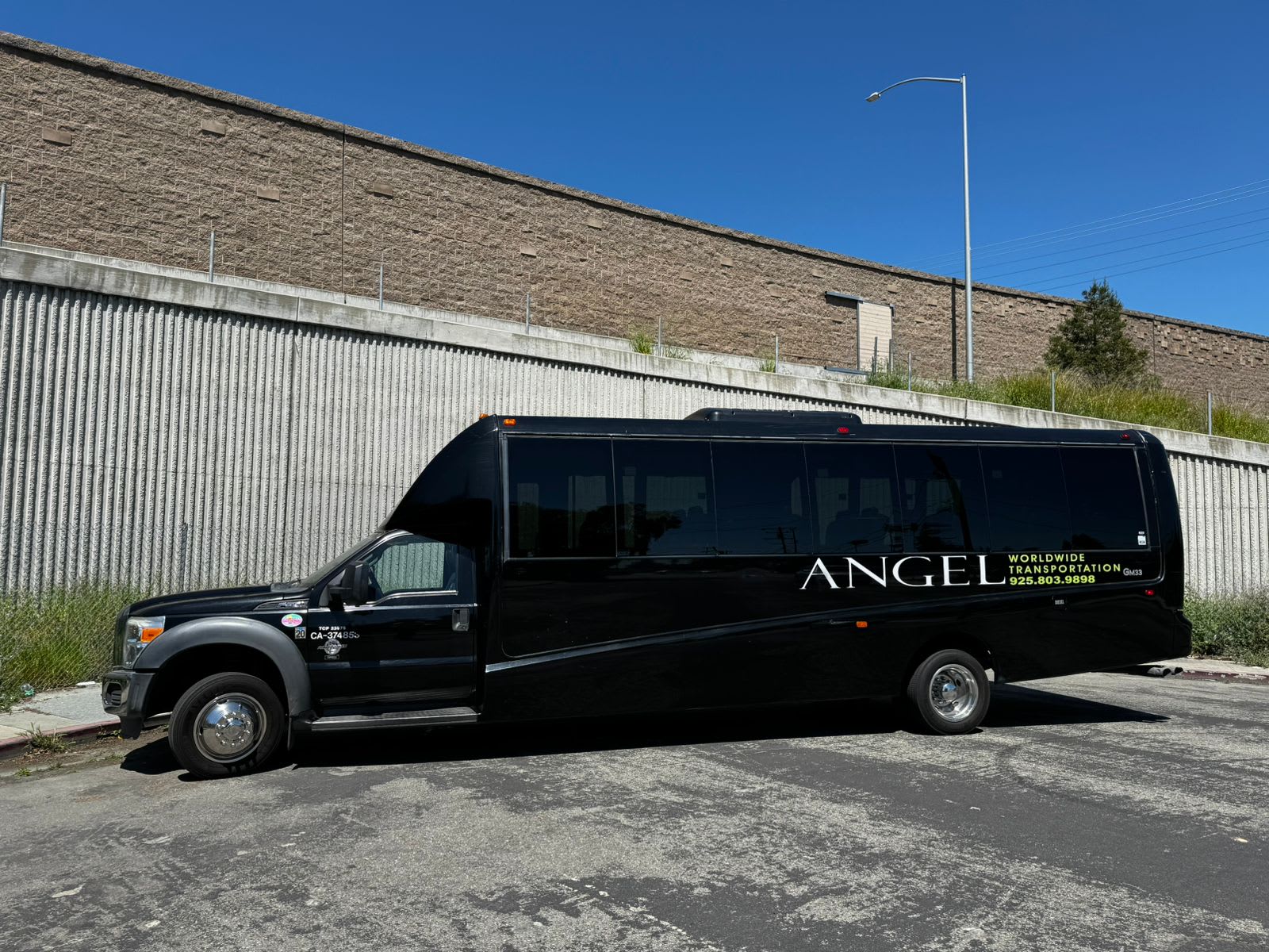 27 Pax Mini Bus - Angel Limo Worldwide Transportation