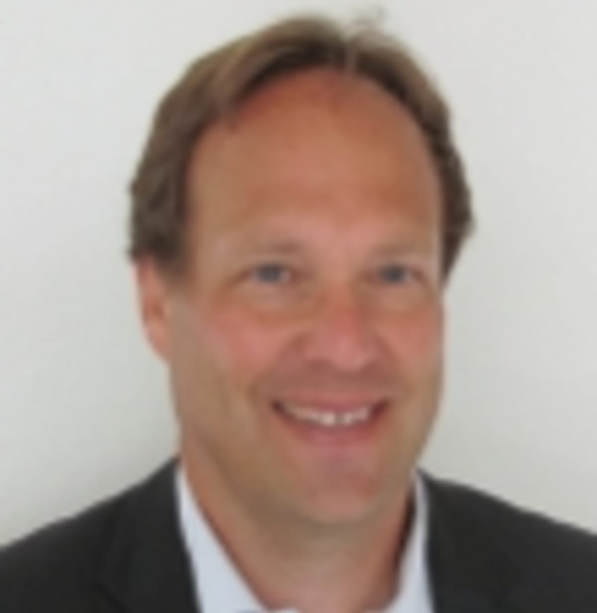 Niclas Walter geht zu Connectis