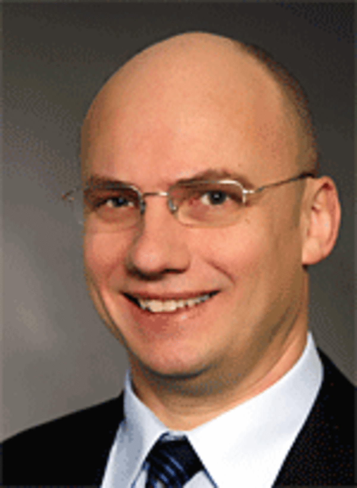 Ex Managing Director Kull steigt bei Avaya weiter auf
