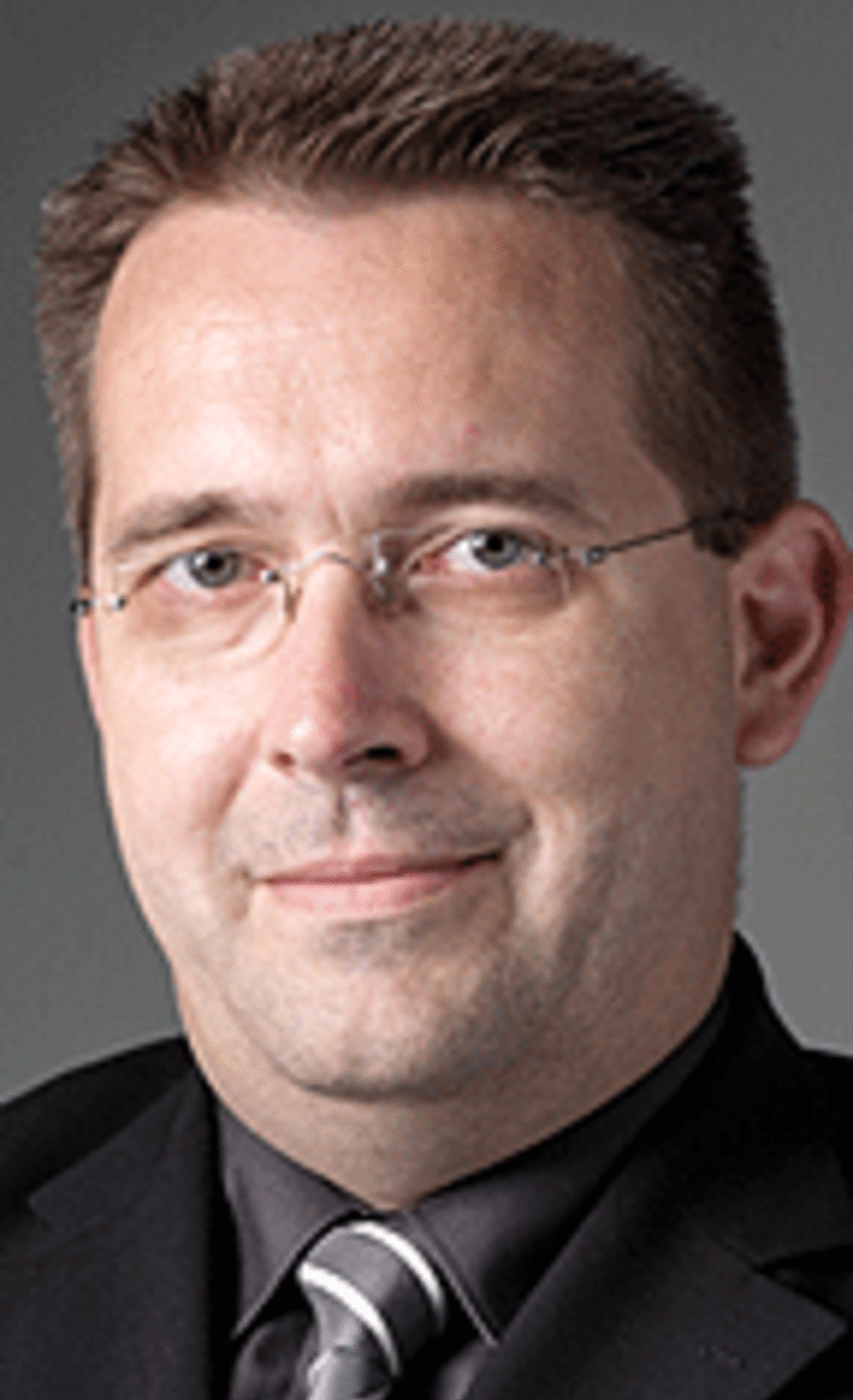 Frank Schenk neuer "Kräftebündler" bei Epson