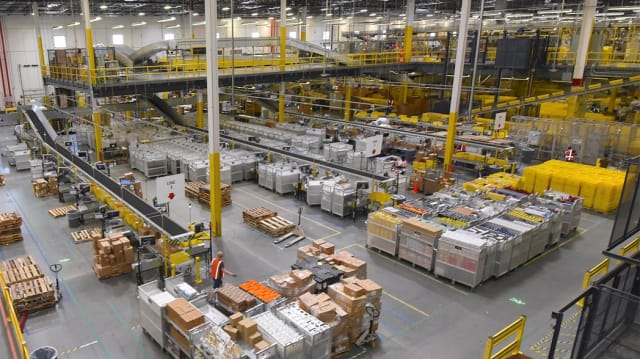 Amazon-Angestellte wollen wissen, wie sie über­wacht werden