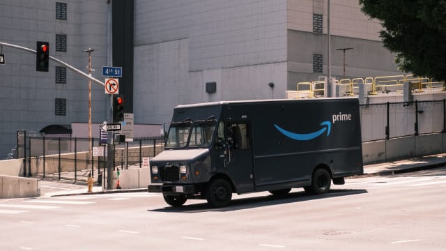 Amazon wird zum Lieferdienst für alle Unternehmen