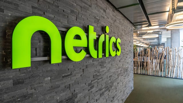 Netrics übernimmt Garaio