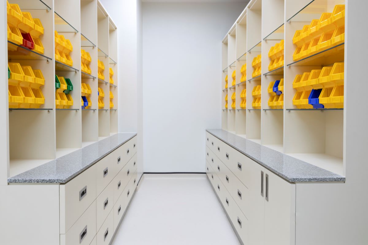 Best Medical Storage Cabinet for Efficient Healthcare 2025