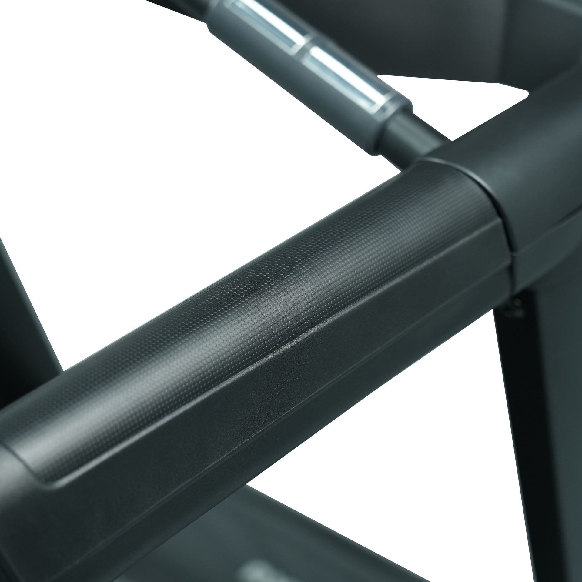 Axox Fitness Track 4 Treadmill with 10.1" TFT Touchscreen - Axox Fitness