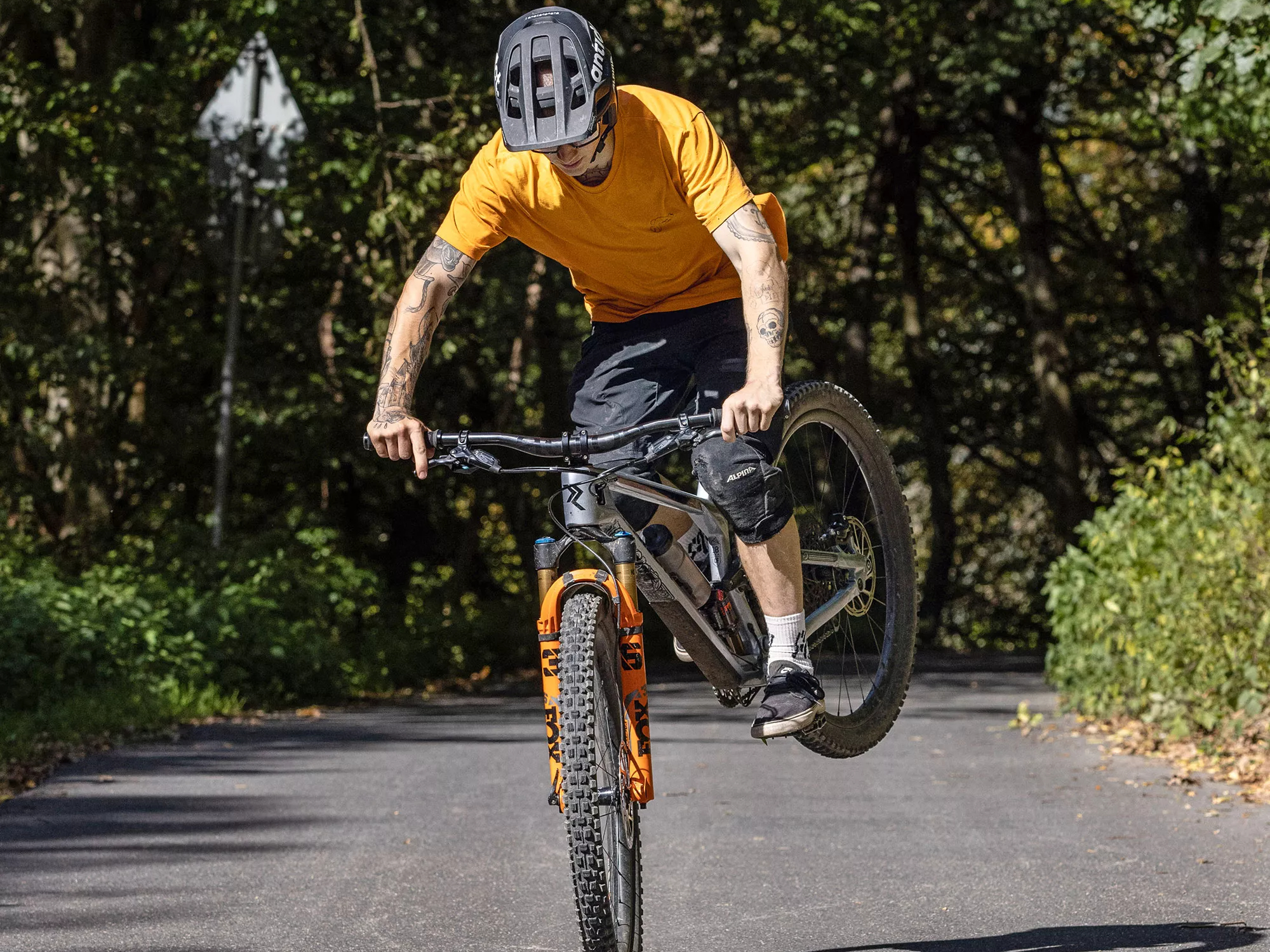 Street Bike Stoppie