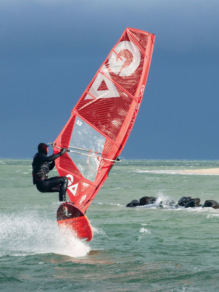 SURF - Europas grösstes Windsurf-Magazin | SURF