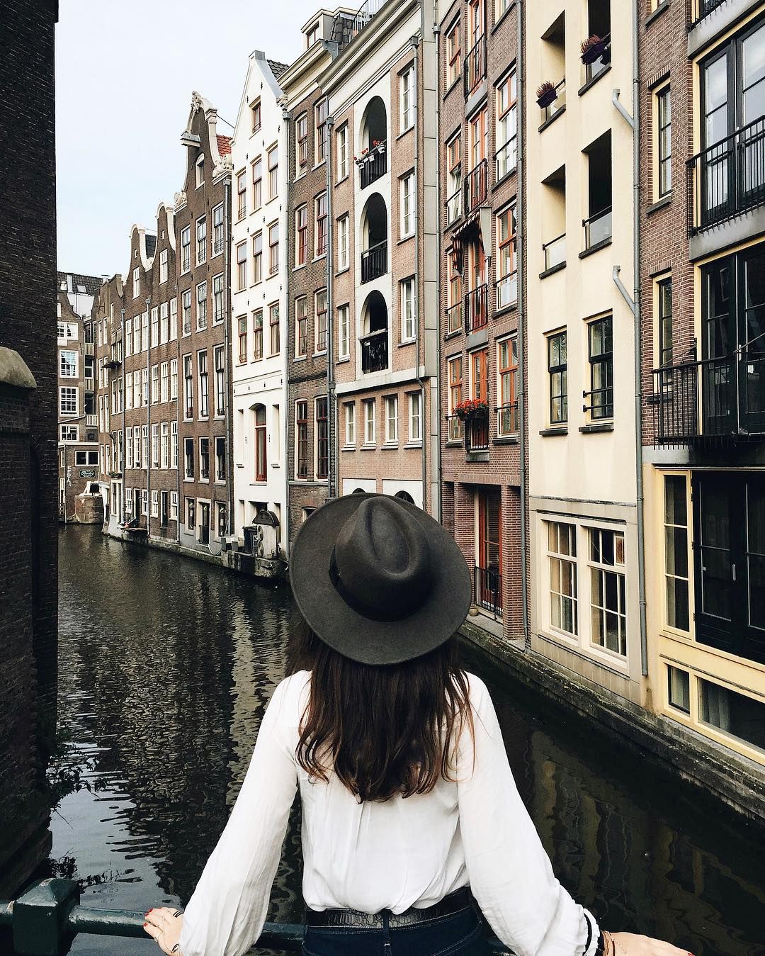 GitHub - cloudinary-devs/guess-transformation-junctionx-vienna