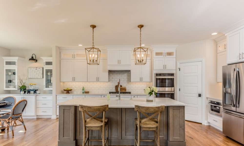 How to Add Pendant Lights Over Kitchen Island - Creative Light