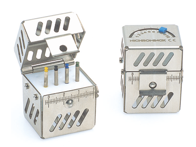 Endo cassette 1 - 16 holes (Size 3,5 x 3,9 x 5 cm) - denta.be