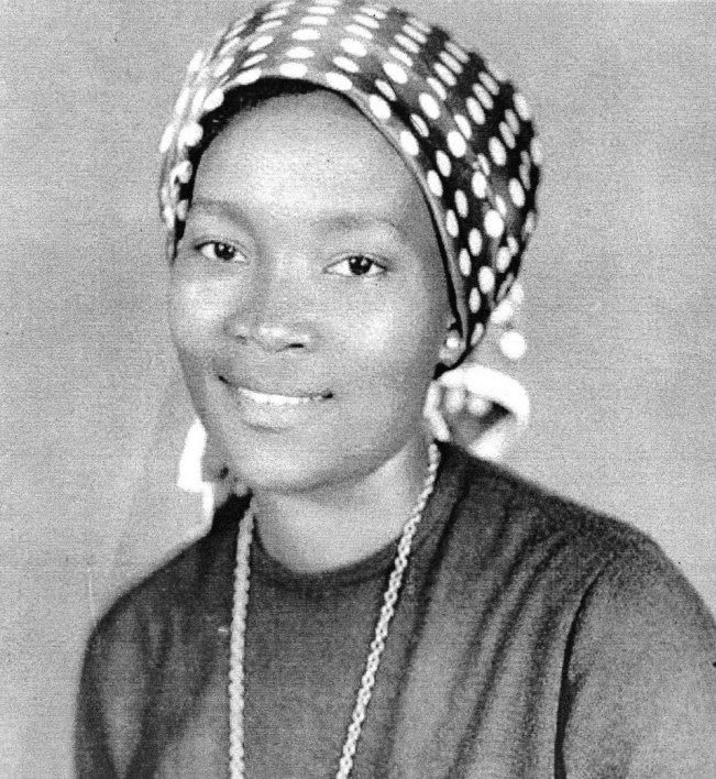 Dia da Mulher Moçambicana: Conheça a história de Josina Machel - Koffie