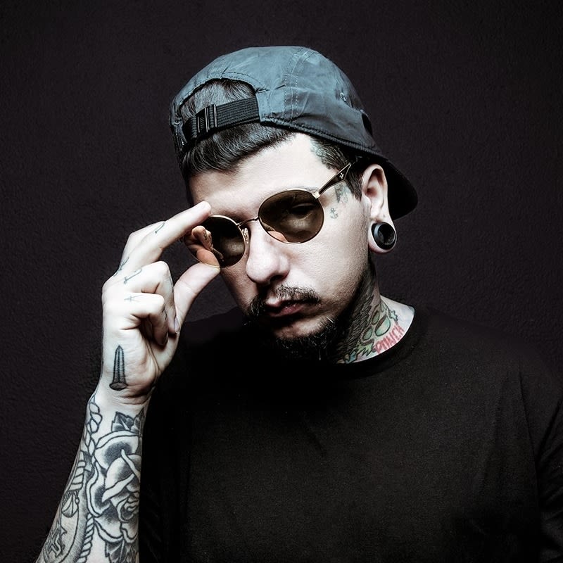 AGIR revela 'Mesa Para Dois', primeiro single do 4º álbum de originais