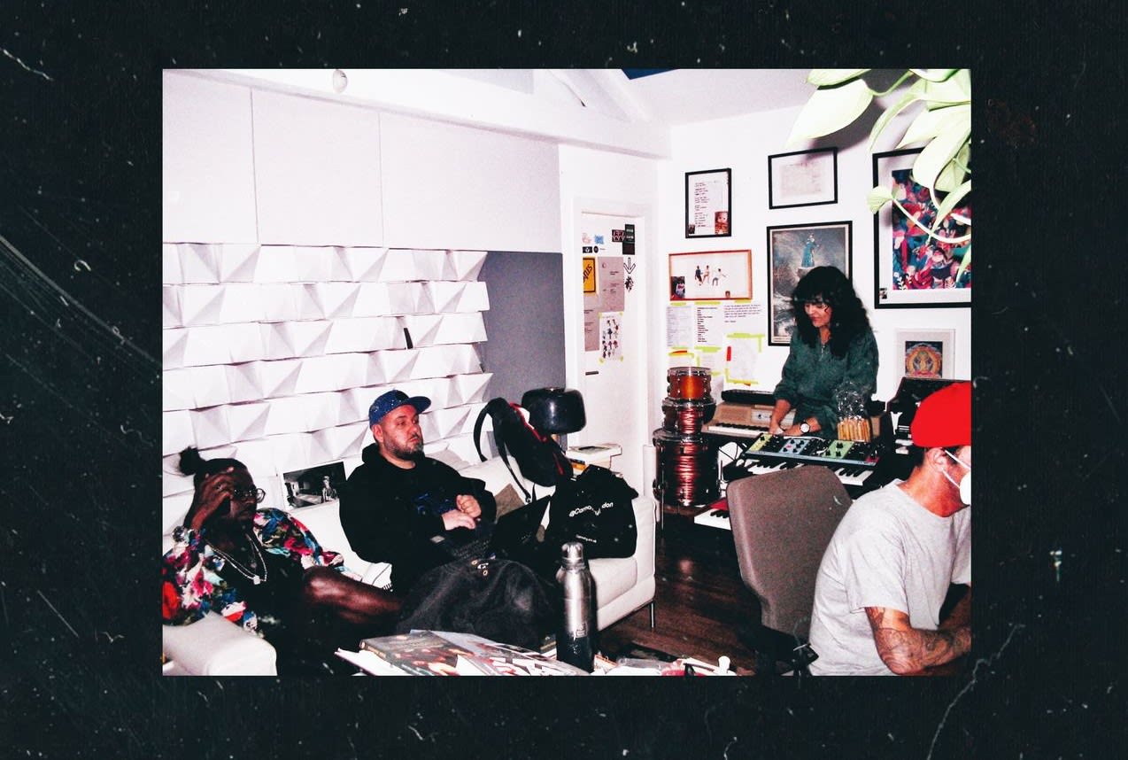 Tekilla lança 'Gratidão' com Camila Masiso e produção de Sam The Kid