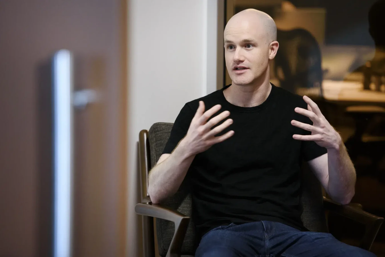 Coinbase Launches 24/7 Gold And Silver Futures Trading