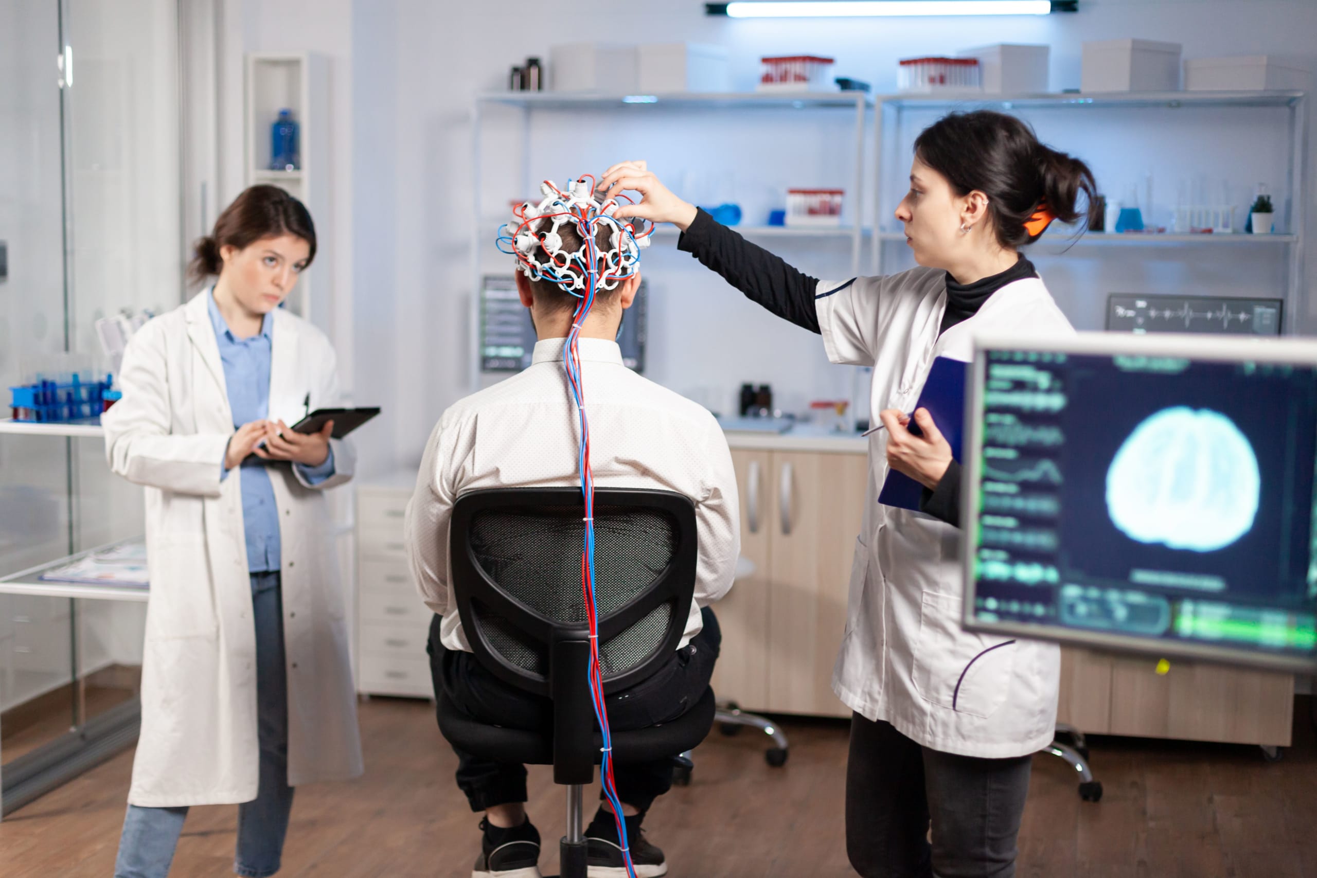 Electroencephalography (EEG): The Mysteries of Brainwaves |Hibluetech