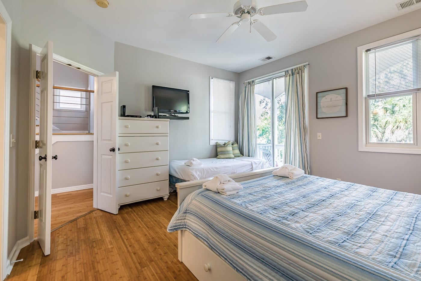 23 Veranda Beach - Great views, close to cabana club, golf cart ...