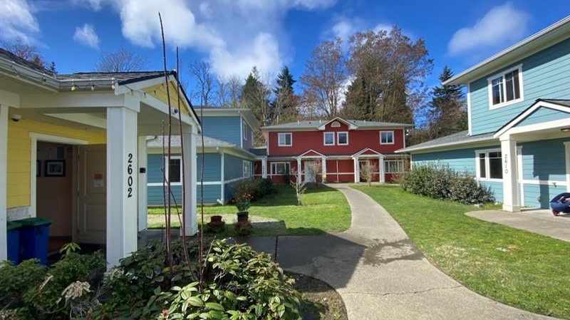 Navos program is a safe space for LGBTQ+ individuals - MultiCare Vitals