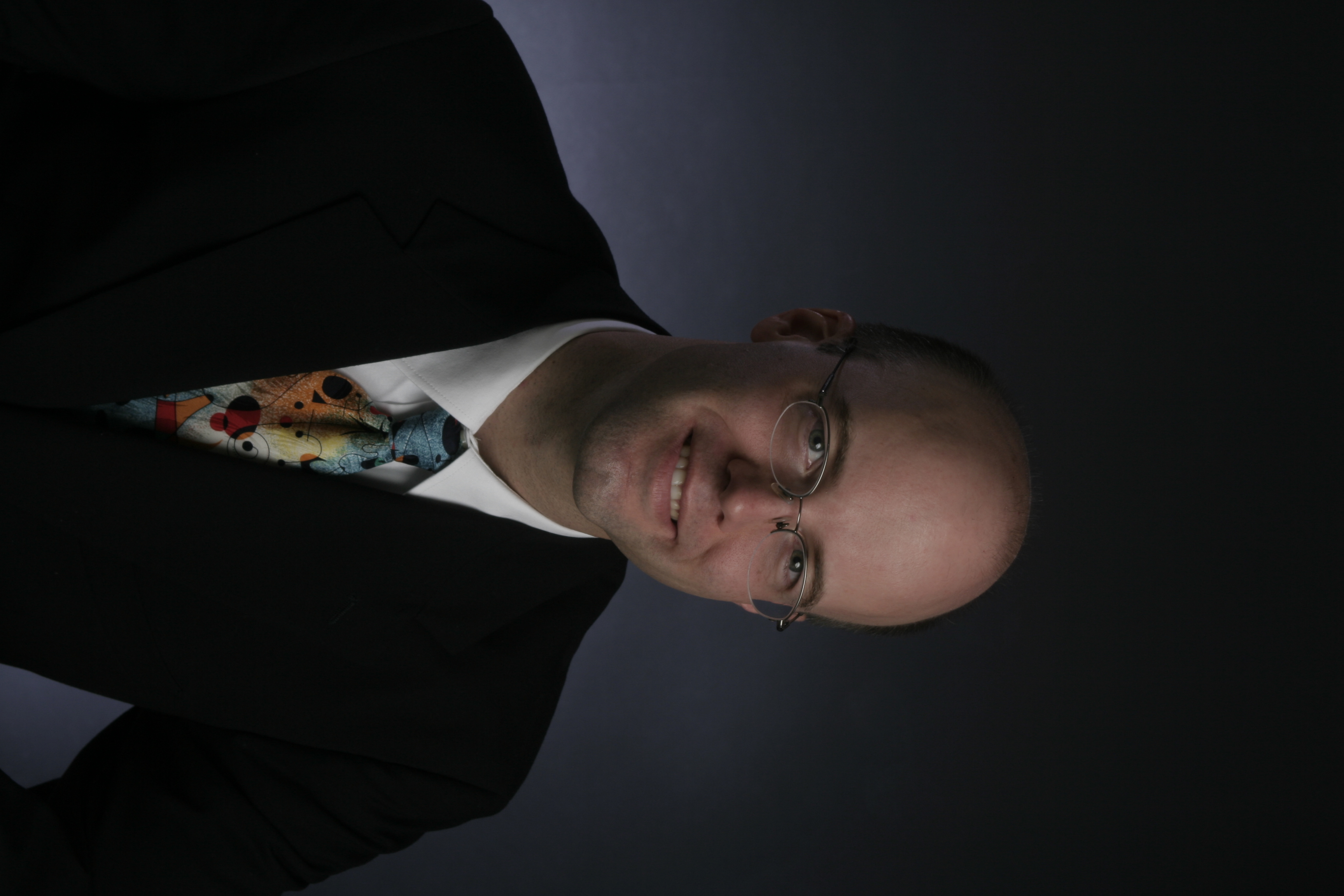 Mark Justus, MD - Cuidado múltiple