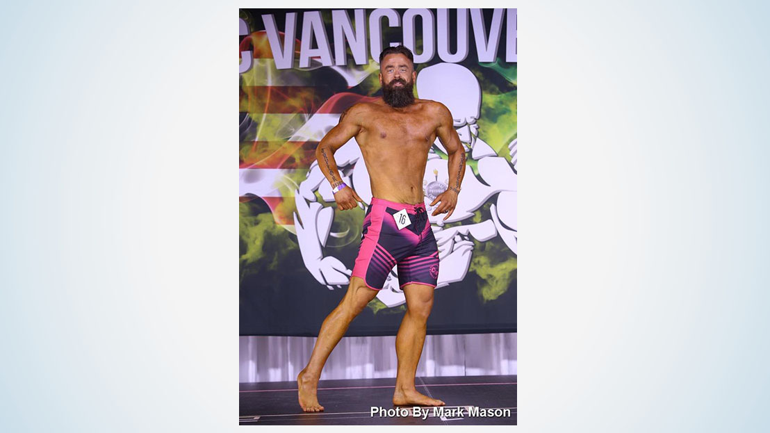 ‘Accidental bodybuilder’ uses BOD POD to track progress - MultiCare Vitals