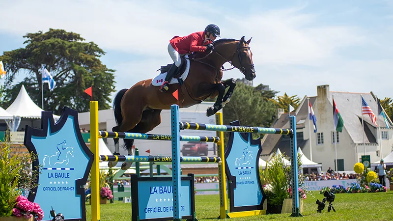 Winner Of The Week: Beth Underhill Nabs La Baule CSI5* For Coach Eric ...