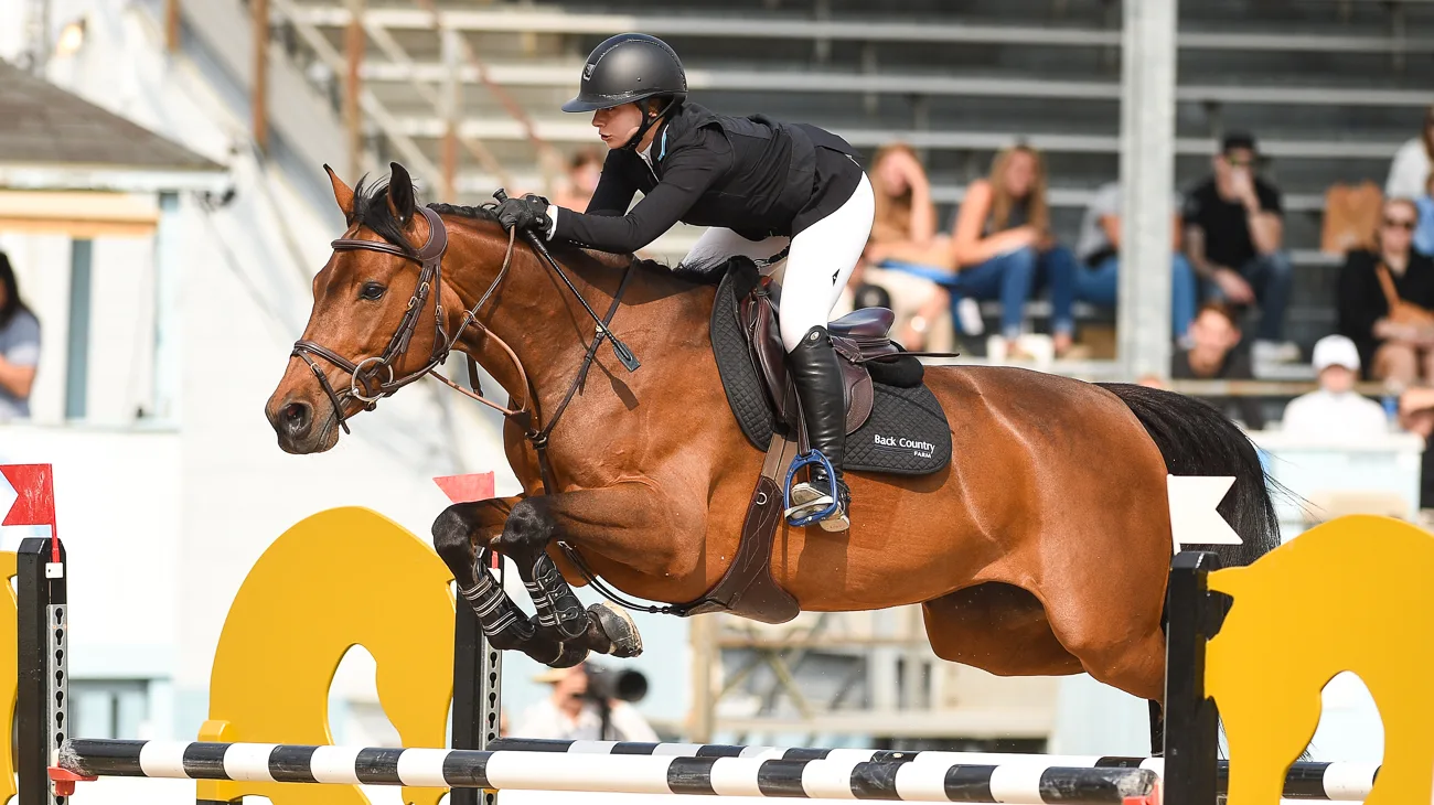 Layla Kurbanov Rises To The Top Of Amateur Jumper Division At Devon ...