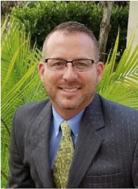 Wesley Warren - The Chronicle of the Horse