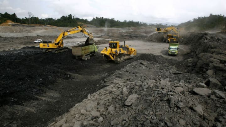 Opinion: Can the World Bank clean up its fossil fuel problem? | Devex