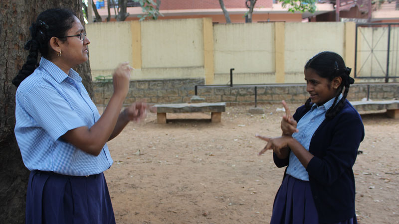 Deaf and hearing impaired Indians push for official sign language ...