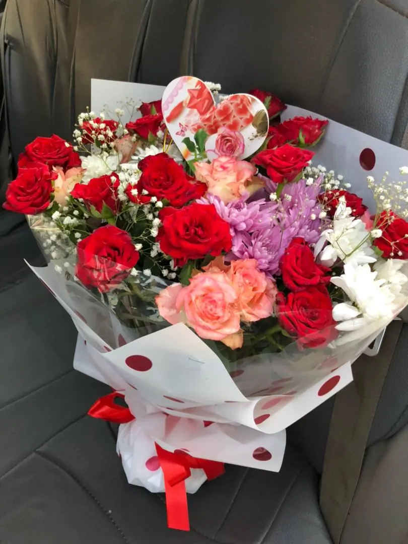 Picture Perfect | Premium Quality Flower Bouquets Near Me | Flowers Ghana