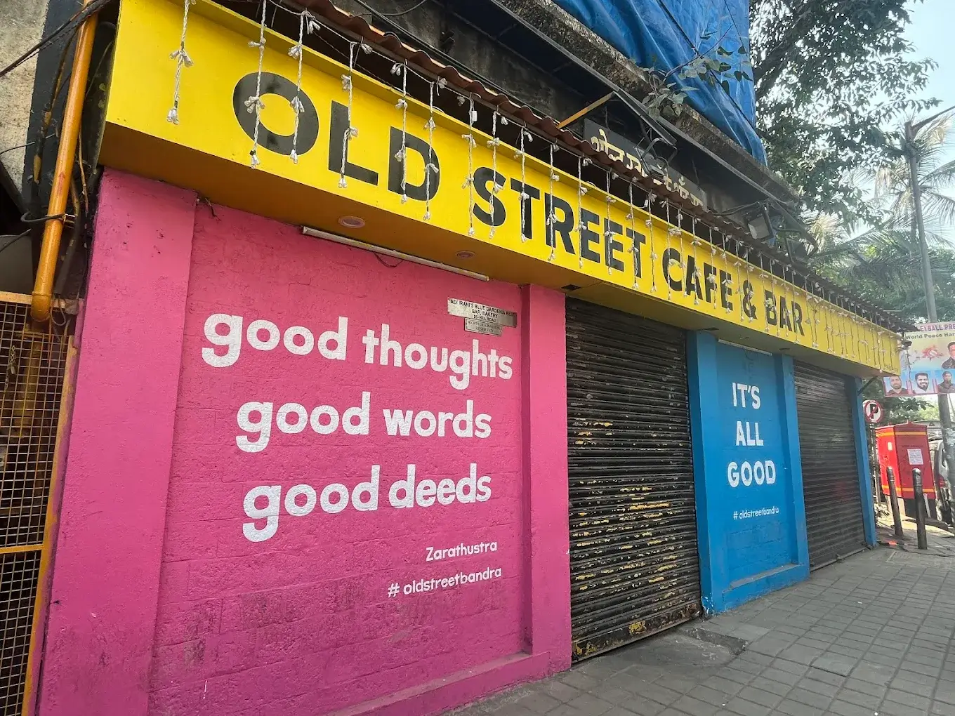 Old Street Cafe & Bar - Hill Road, Bandra West | Best Continental in Mumbai