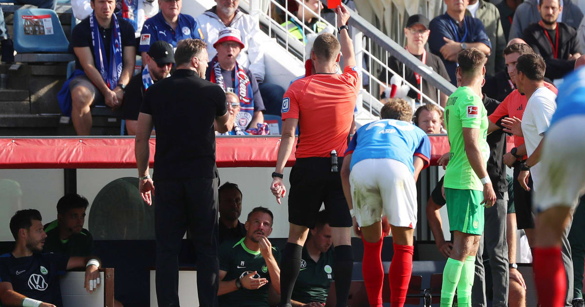 Ein Spiel Innenraumverbot für Wolfsburgs Torwarttrainer Pascal Formann