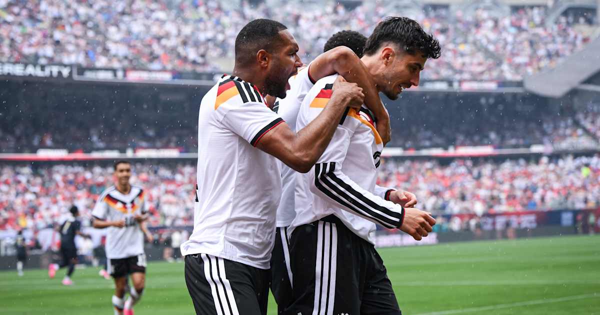 Germany beat USA 2-1 in successful World Cup dress rehearsal