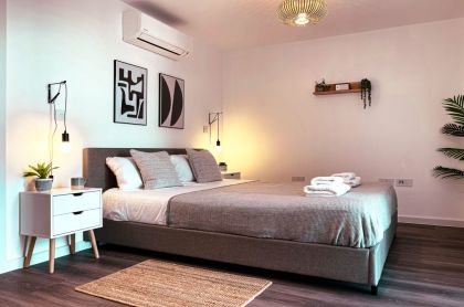 Serviced Apartments, Aparthotels, and Coliving in the United Kingdom ...