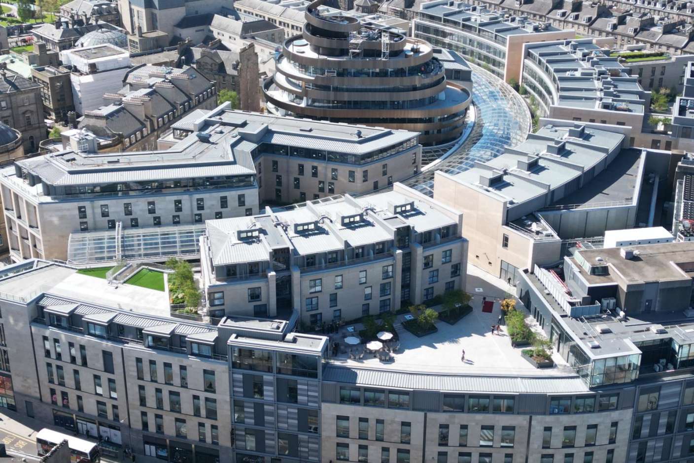 New Page Title | Roomzzz Aparthotels