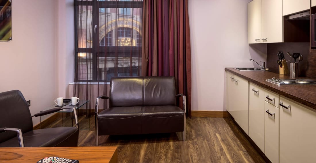 Serviced Apartments & Aparthotel in Leeds City Centre | Roomzzz Aparthotels
