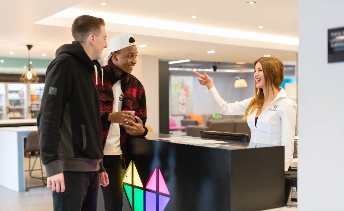 HOW ICONINC HELPS INTERNATIONAL STUDENTS WHEN ARRIVING IN THE UK | IconInc