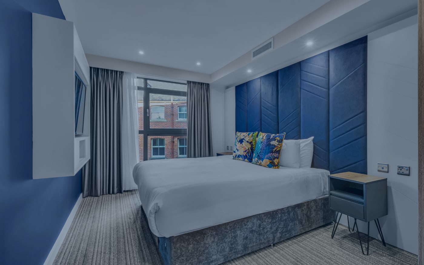 Serviced Apartments & Aparthotel in Leeds City Centre | Roomzzz Aparthotels