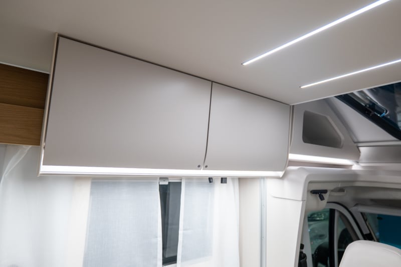 Camper Nuovo Semintegrale Adria MATRIX AXESS 650 DL PACK WILD&FREE ...