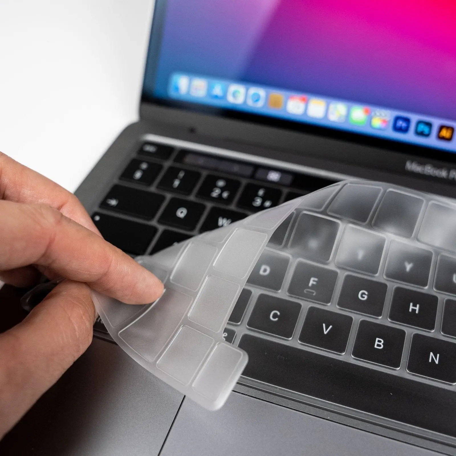 Đánh giá Macbook Pro M1 2020 Hiệu suất, thiết kế, màn hình, bàn phím ...