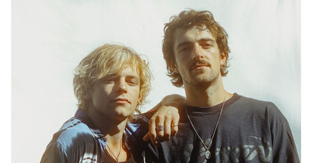 The Driver Era Tickets 2025 - Compare & Buy The Driver Era Tour Tickets ...