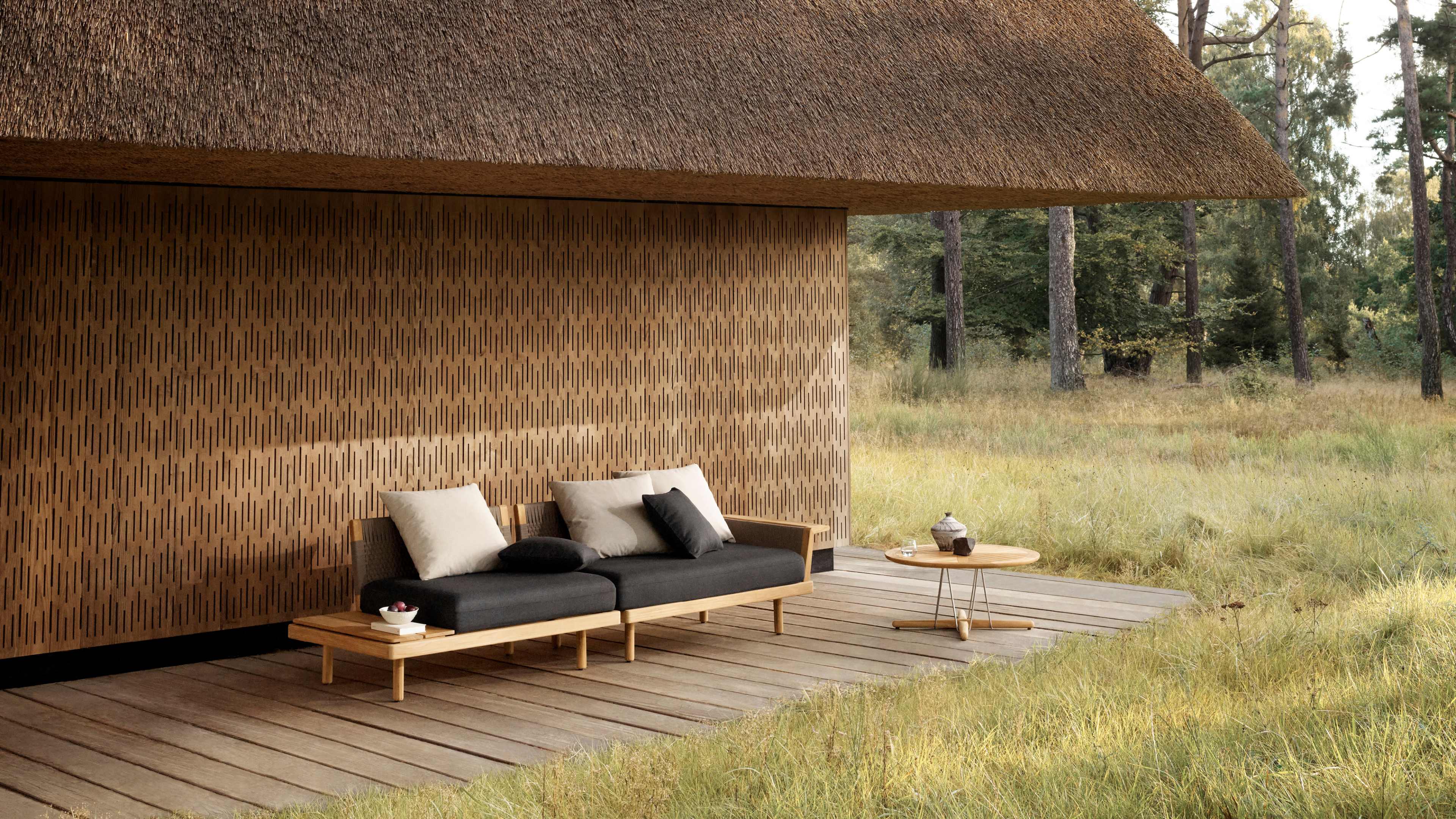 EOOS Embrace Outdoor Series