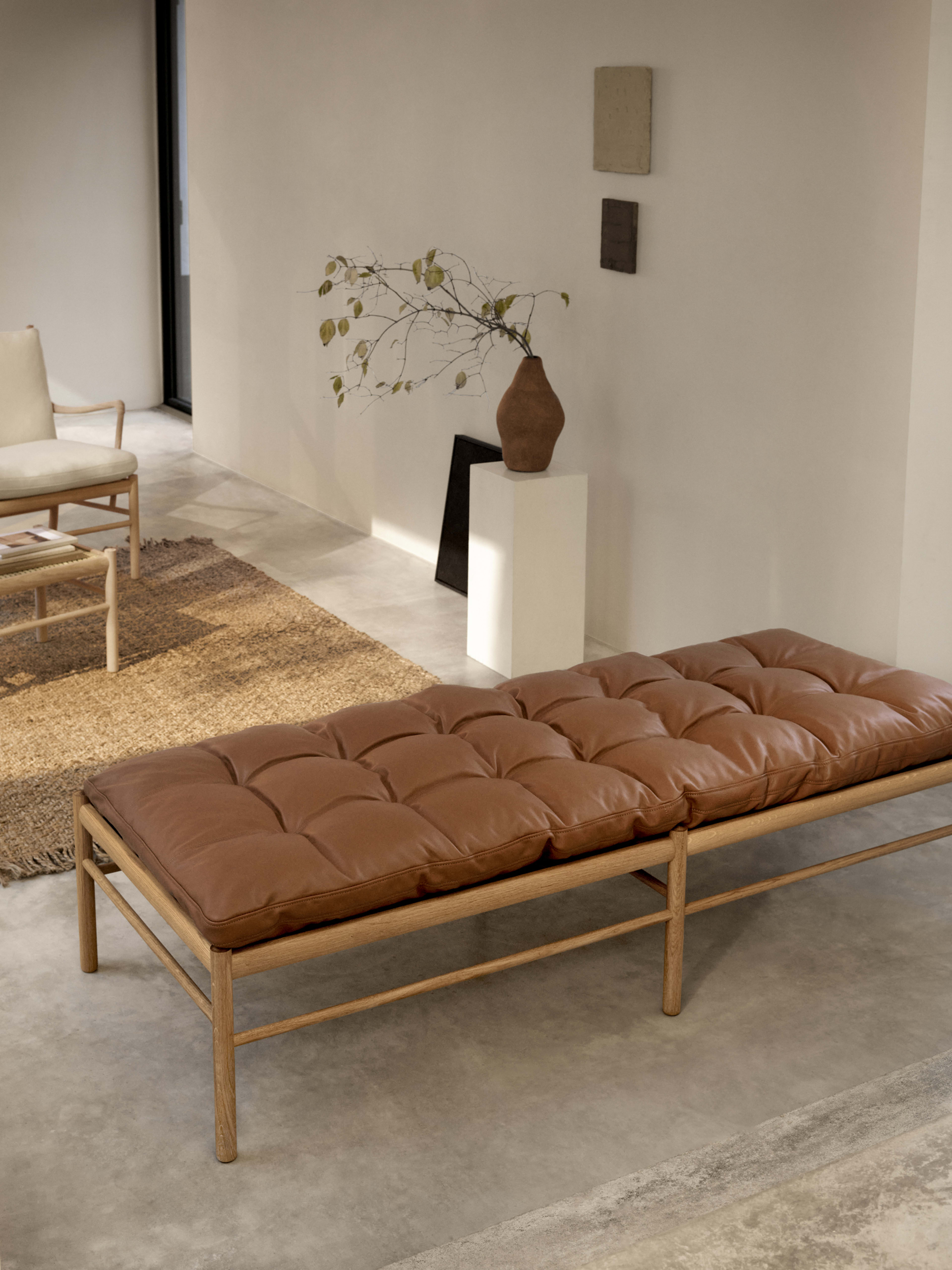 Buy OW150 | Daybed designed by Ole Wanscher | Carl Hansen & Søn