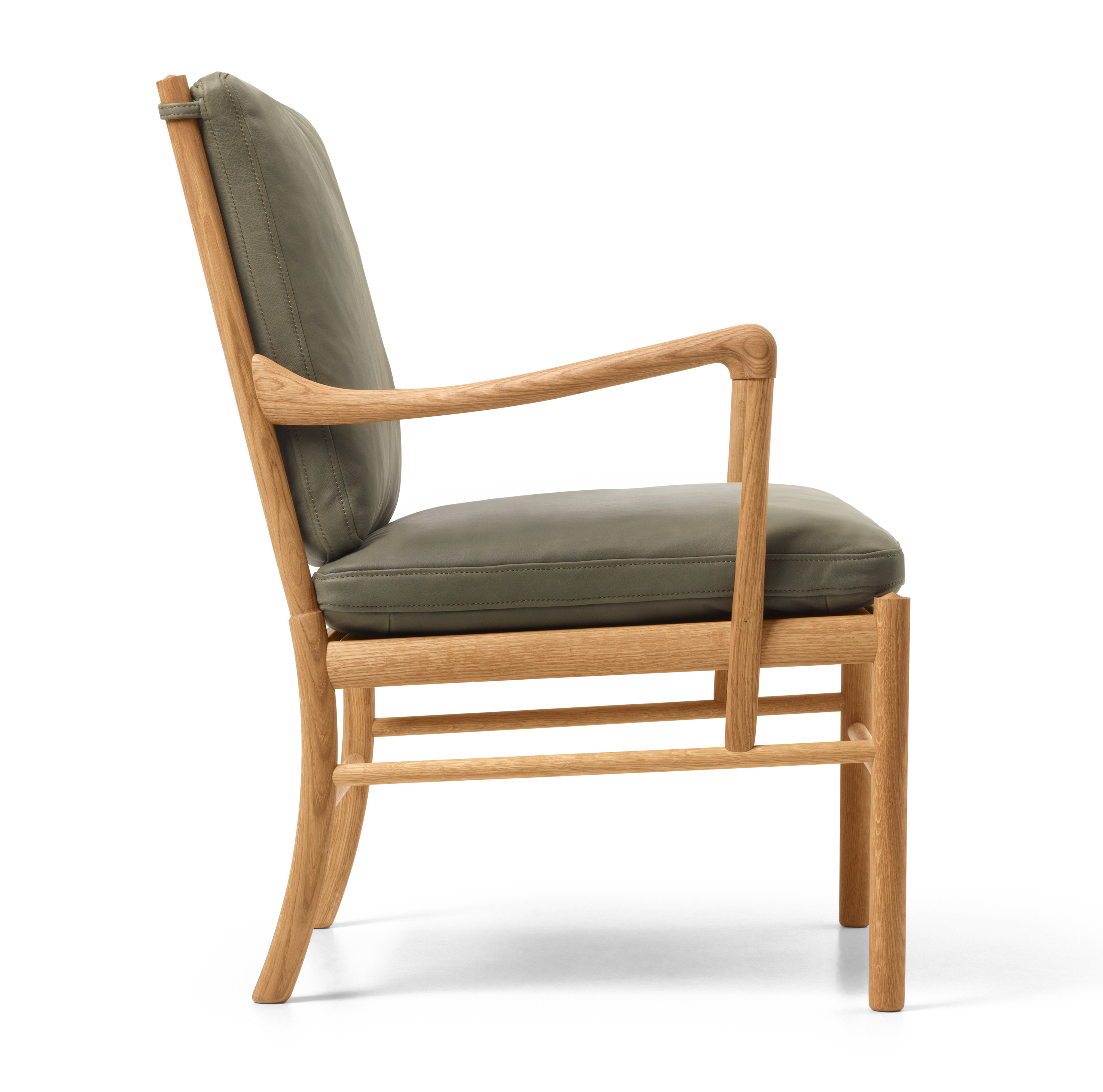 Buy OW149 | Colonial Chair designed by Ole Wanscher | Carl Hansen & Søn